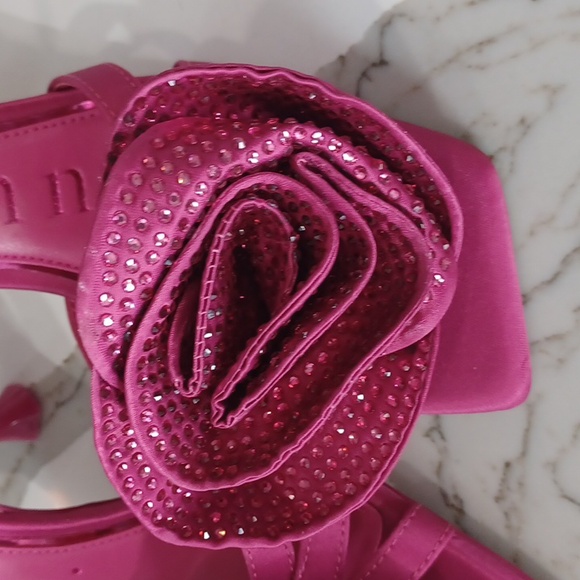 Gianni Bini | Shoes | New Gianni Bini Iman Pink Satin Rhinestone Rose ...